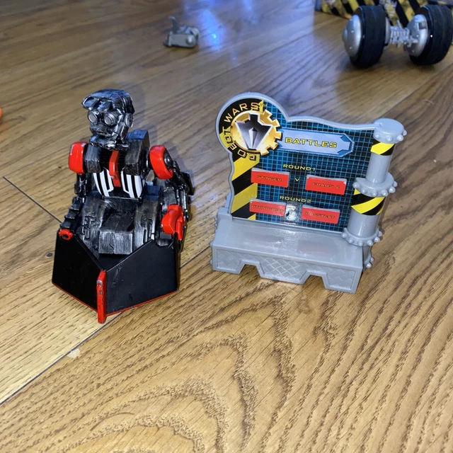 ROBOT WARS BBC. Ref Bot Pull Back Toy & Scoreboard £7.49 - PicClick UK