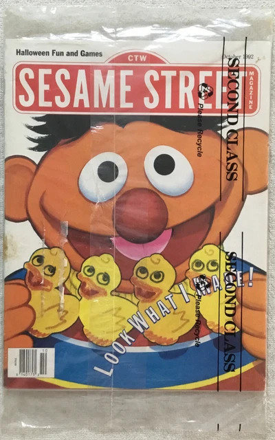 (2) SESAME STREET Magazine October 1992 Ernie Rubber Duckie Halloween ...