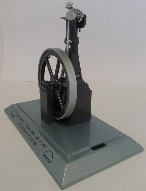 CONRAD - ENGINE Static Man Diesel Motor Of 1897 - 1/32 - CON9113/09 ...
