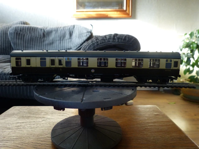 BACHMANN 39-229C BR Mk1 BCK coach brake composite corridor Chocolate ...