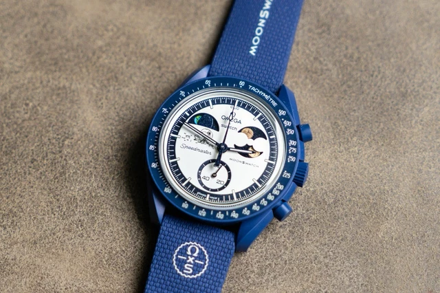 SWATCH X OMEGA Snoopy Moonswatch Mission To Earthphase Moonshine Gold - Ship 8/9 EUR 850,00 ...