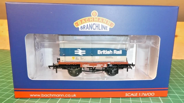 3 BACHMANN 37-2025K BR Conflat A Wagon with BR Container Collectors ...