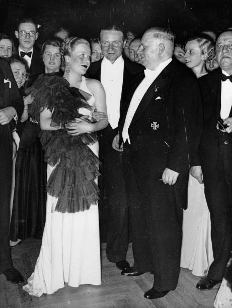 GERMAN ACTRESS RENATE M ller, German actor Willy Fritsch & directo- Old ...