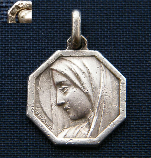MÉDAILLE RELIGIEUSE POINÇON Argent Vierge Marie Art Déco signé P ...