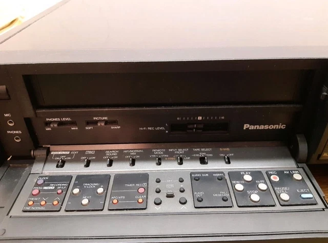 PANASONIC NV-FS200 S-VHS Videorecorder mit Fernbedienung EUR 170,00 ...