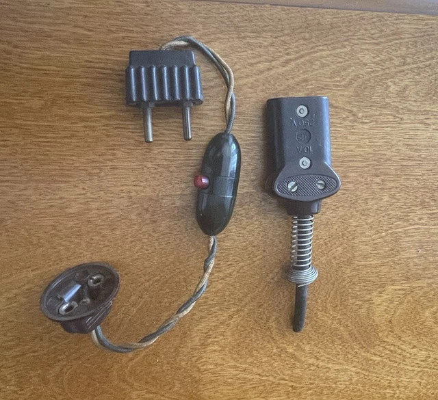 ART DECO BAKELITE Light Switch Plus Extra Plug Parts £26.63 - PicClick UK