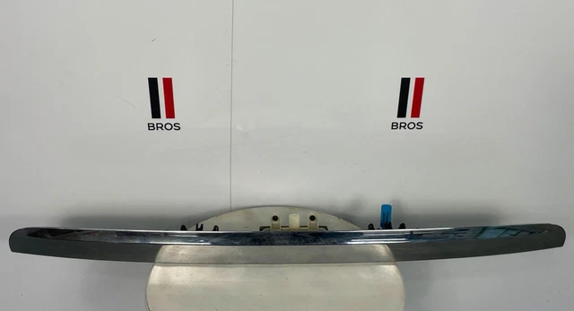 ORIGINAL MERCEDES B-KLASSE W246 Heckklappengriff Griffleiste ...