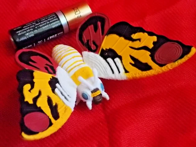 MOTHRA BANDAI SOLID PVC MINI Figure WIDTH 10cm 4" GODZILLA KAIJU TOY UK ...