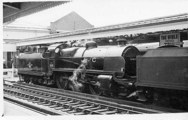 BRITISH RAILWAY B.R Photograph Print - Steam Loco N 31411 Eastbourne C ...