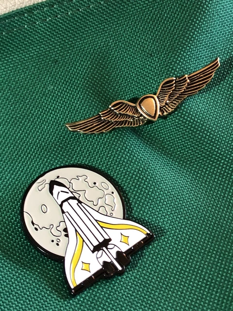 THE LAST OF Us Part 2 Ellie Edition Backpack Pin Badge Set, Wings ...