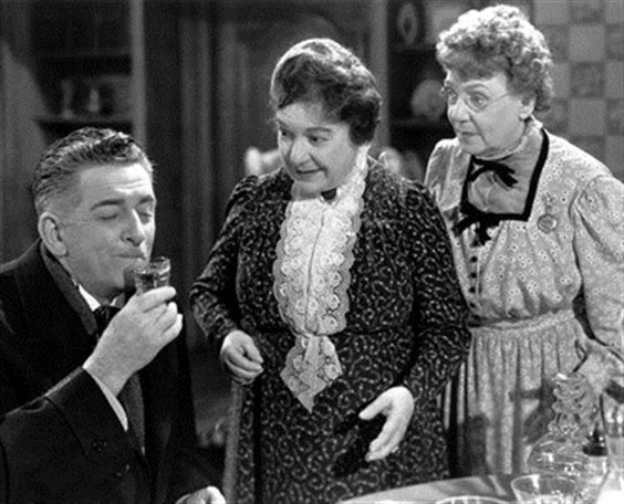 JOSEPHINE HULL AS Aunt Abby Brewster, Prisci 8x10 Photo EUR 6,92 ...