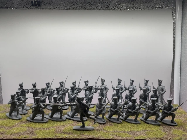 AIRFIX NAPOLEONIC INFANTRY 1/32 Scale Full Set Of 31 Figures RUB3 £29. ...