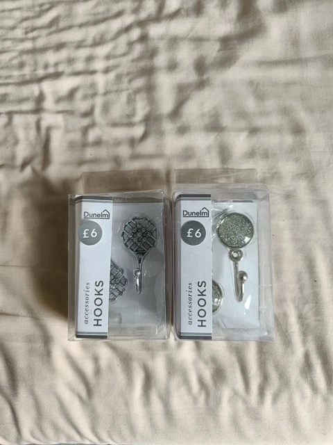DUNELM CURTAIN HOOKS £3.26 - PicClick UK
