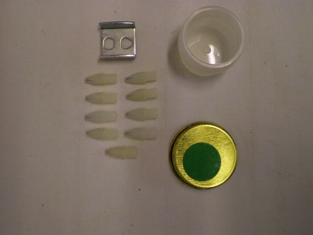 ARTEX FABRIC PAINT Liquid Embroidery 48 Vintage Ball Point Tip Roll On ...