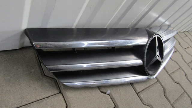 KÜHLERGRILL MERCEDES-BENZ W203 FRONTGRILL A2038801583 Kühlergitter EUR ...