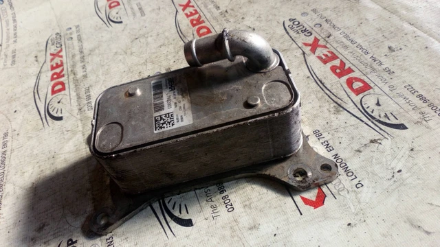 MERCEDES W212 OIL COOLER C E CLASS W204 W212 E 220 CDI 2.1 Diesel ...