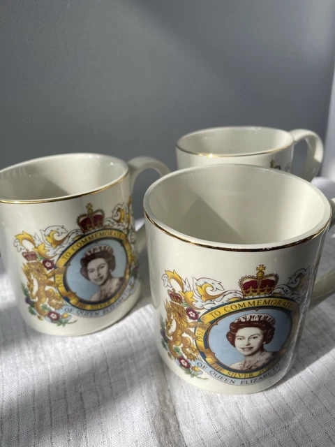 QUEEN ELIZABETH II Silver Jubilee Commemorate Cups1952-1977 vintage EUR ...