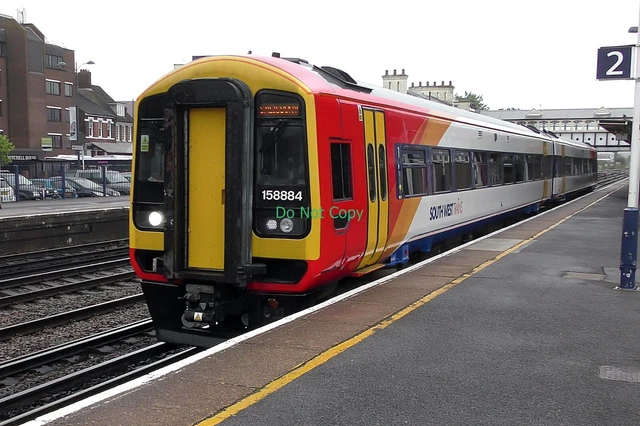 F48 35MM SLIDE South West Trains Class 158 158884 @ Eastleigh £3.54 ...