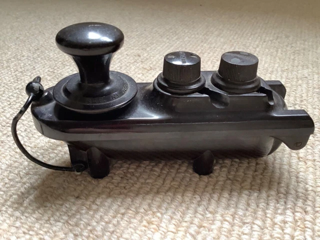 WW2 RAF BOMBER Bakelite Morse Code Key EUR 122,90 - PicClick IT