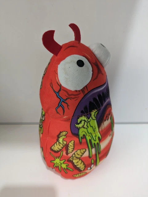 THE TRASH PACK Trash-A-Pillar Garbage Monster Soft Toy Figure Namco ...