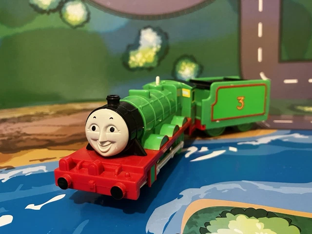 TOMY HENRY 2002 Linked Trackmaster Thomas & Friends Motorised Battery ...