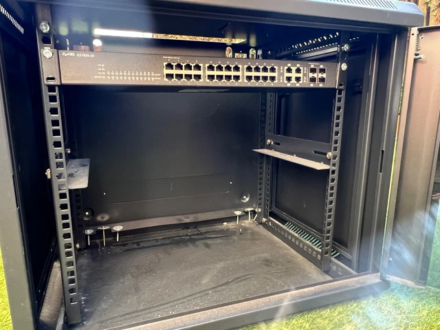 12U SERVER RACK Network Cabinet 19" c/w Zyzel GS1920 24 port switch ...