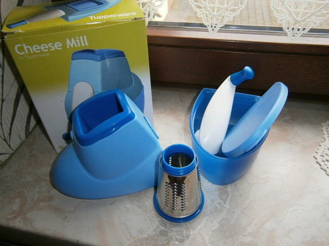 TUPPERWARE &CHEESE MILL& Mahlchef Reibe Blau für Käse, Schokolade u ...