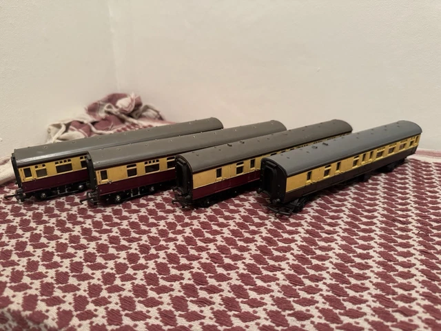 TRIANG 00 BR Coaches X 4 £0.99 - PicClick UK