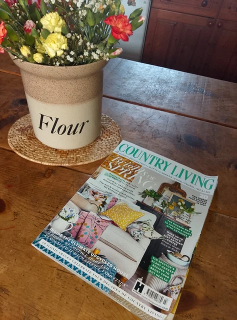 COUNTRY LIVING MAGAZINE March 2025 Edition - Lifestyle, Nature, Recipes ...