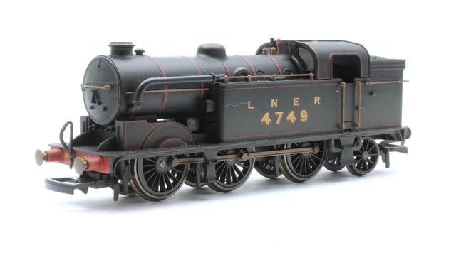 HORNBY 'OO' GAUGE R2251 Lner Black 0-6-2T Class N2 #4749 Locomotive ...