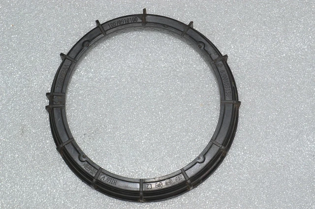 RENAULT TRAFIC III Kraftstoffpumpe Dichtungsring Halter 8200183136 ...