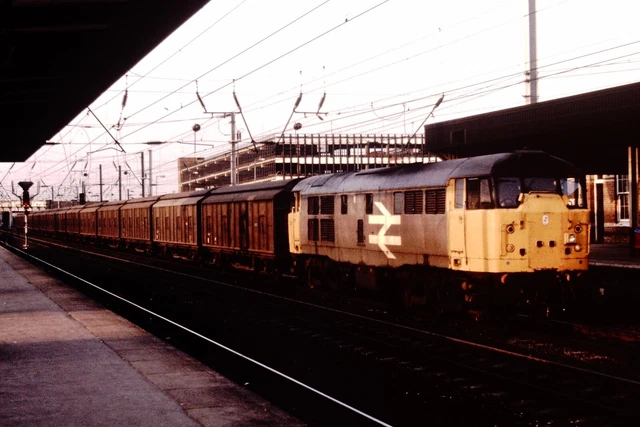 BRITISH RAIL BR Diesel Electric Loco Railway Slide 1464 £3.99 - PicClick UK