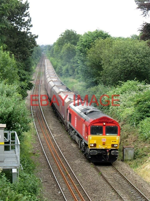 PHOTO DB Class 66 Locomotive No. 66009 Climbs Up The Grade Towards ...