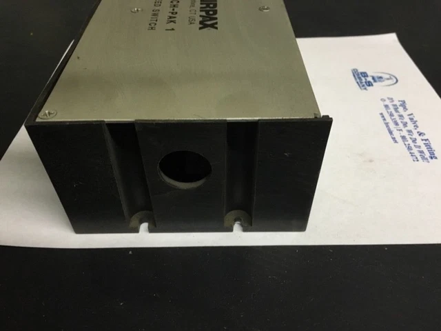 AIRPAX TACH-PAK 1 digitaler Prozessgeschwindigkeitsschalter 120 VAC/24 ...