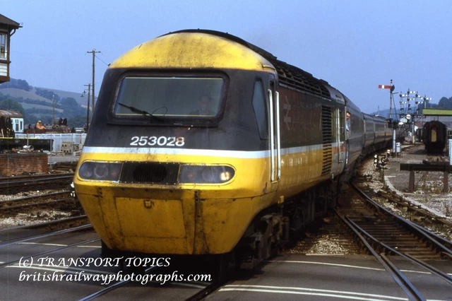 DIESEL RAILWAY PHOTO HST 253028 Exeter St Davids Paddington-Plymouth 09 ...
