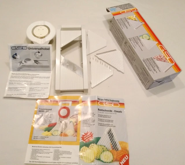 VINTAGE UNIVERSAL GRATER Fruit Vegetable Slicer Mandolin Kitchen Gadget ...