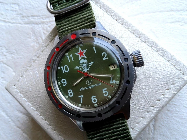 SOVIET VOSTOK KOMANDIRSKIE VDV paratrooper's men's watch, rare steel ...