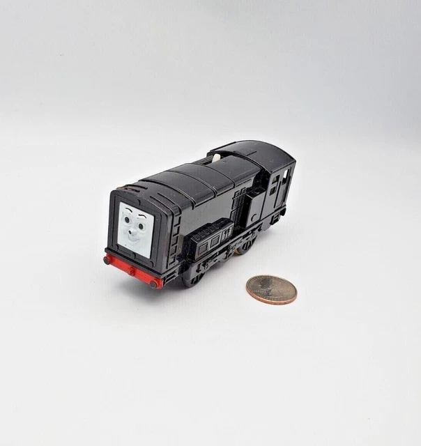 MOTORIZED TRACKMASTER THOMAS & Friends Train Tank Engine - Diesel ...