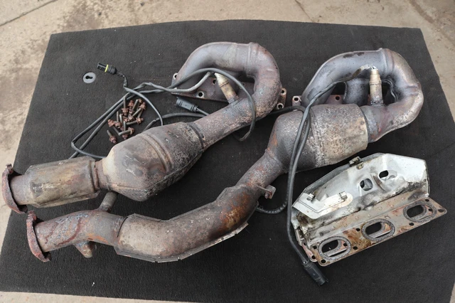 GENUINE OEM BMW E46 M54 330i 325i PAIR Exhaust Manifolds & Catalytic ...