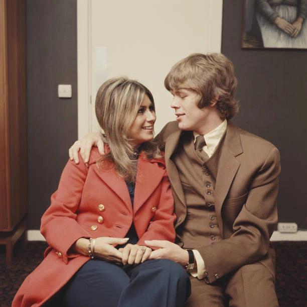 PETER NOONE OF Herman's Hermits marries Mireille Strasser 1968 OLD ...