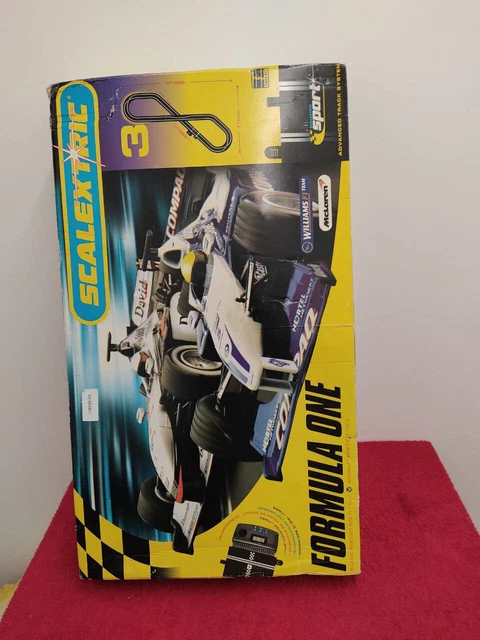 SCALEXTRIC SPORT MCLAREN & Williams F1 Team Formula 1 Large 3 Set Boxed ...