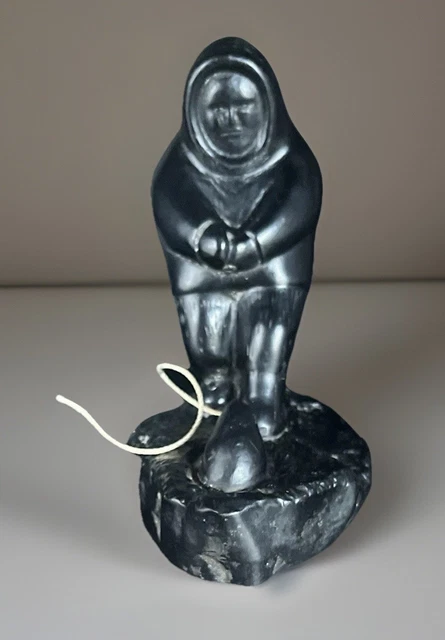 VINTAGE BOMA INUIT Eskimo Seal Hunter Figurine Made In Vancouver £10.80 ...