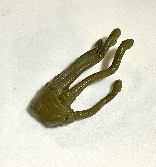 MEZCO ONE:12 ATTICUS Doom - Medusa Snakes Hand Rumble Society scala 1: ...