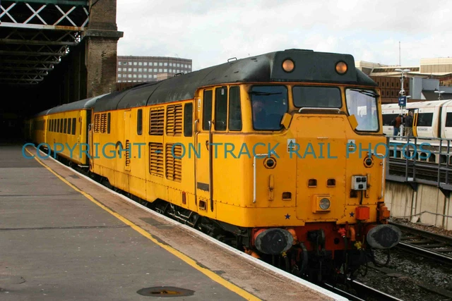 UK RAILWAY PHOTOGRAPH Of Class 31 31602. Rm31-583 £1.70 - PicClick UK