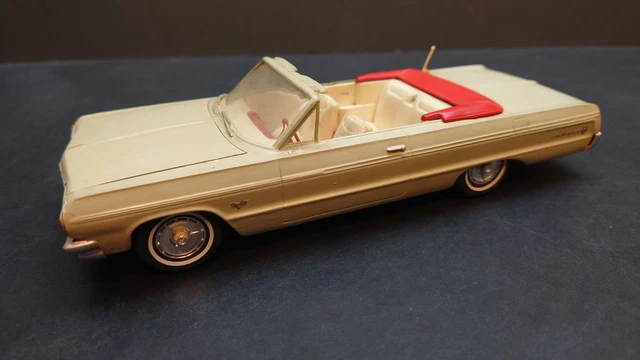 AMT 1964 CHEVROLET Impala Conv Built - 1/25 Scale Model Kit Collection ...