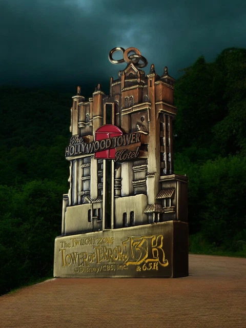 🔥REAR WDW DISNEY Twilight Zone Tower Of Terror Marathon 13K Run Medal ...