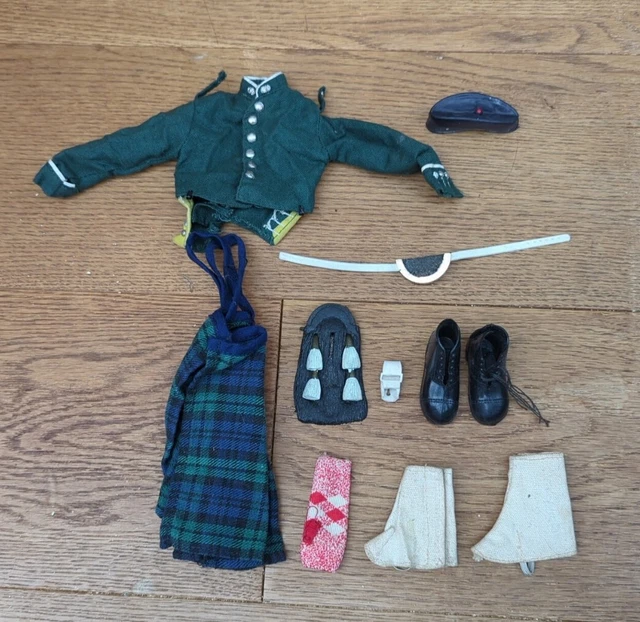 VINTAGE ACTION MAN Argyll & Sutherland Highlanders Part Uniform, All ...
