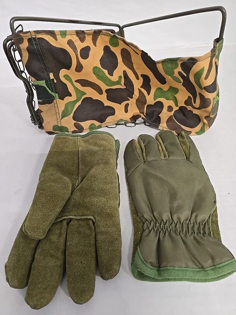 VINTAGE MILITARY ISSUED Army Gloves And Chair $10.00 - PicClick