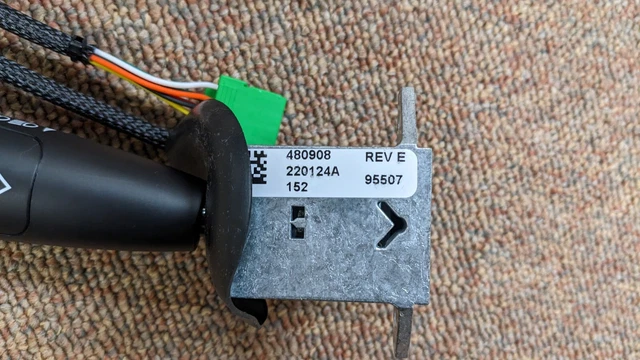 OEM PACCAR KENWORTH Peterbilt TURN SIGNAL SWITCH P/N 480908 LH Stalk ...