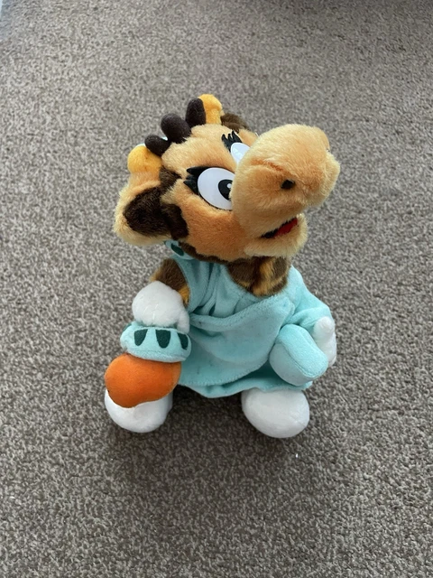 TOYS R US Geoffrey Giraffe Plush Statue Of Liberty Times Square New ...